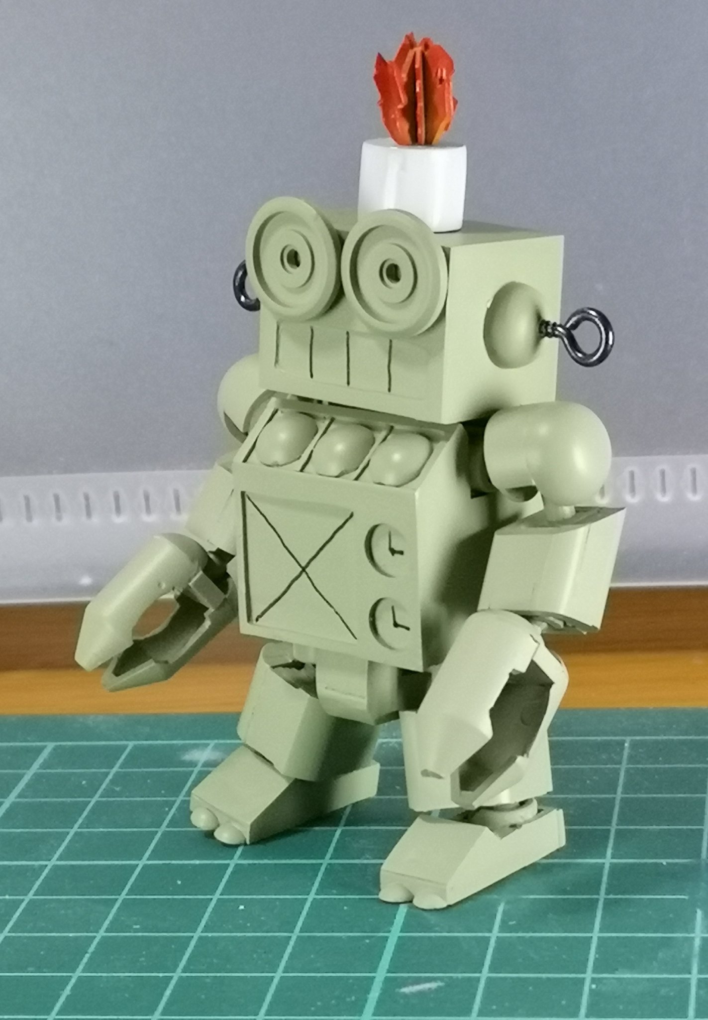 ガモン on Twitter: "超火力発電 パワーオン！ 漫画「火星ロボ大決戦！」より、主人公機 火星ロボです！ SDフレームを芯にプラ材で外装を作り、一部の関節はボールデンアームズの ...