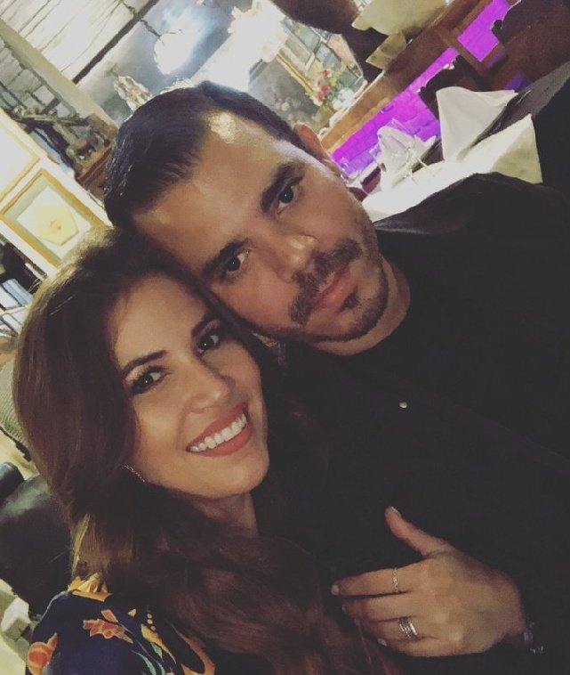 Martha Riestra's Instagram, Twitter & Facebook on IDCrawl