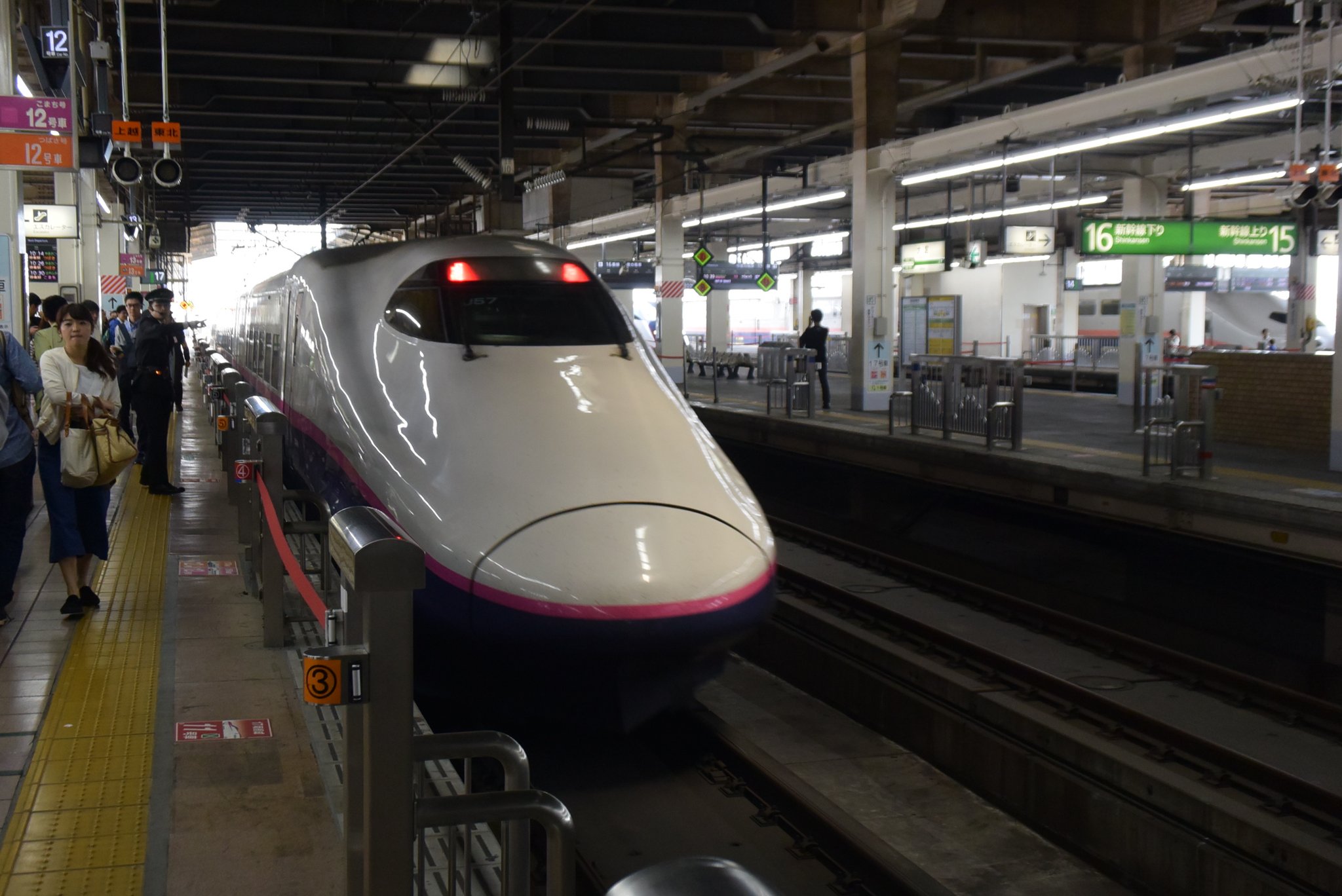 写真垢 on Twitter: "E3系R22+E2系J57 やまびこ45号@大宮 2016/5/3 自分の小学生時代に見られた元「はやて+こまち」の組み合わせ。また実現してほしいところだ。…