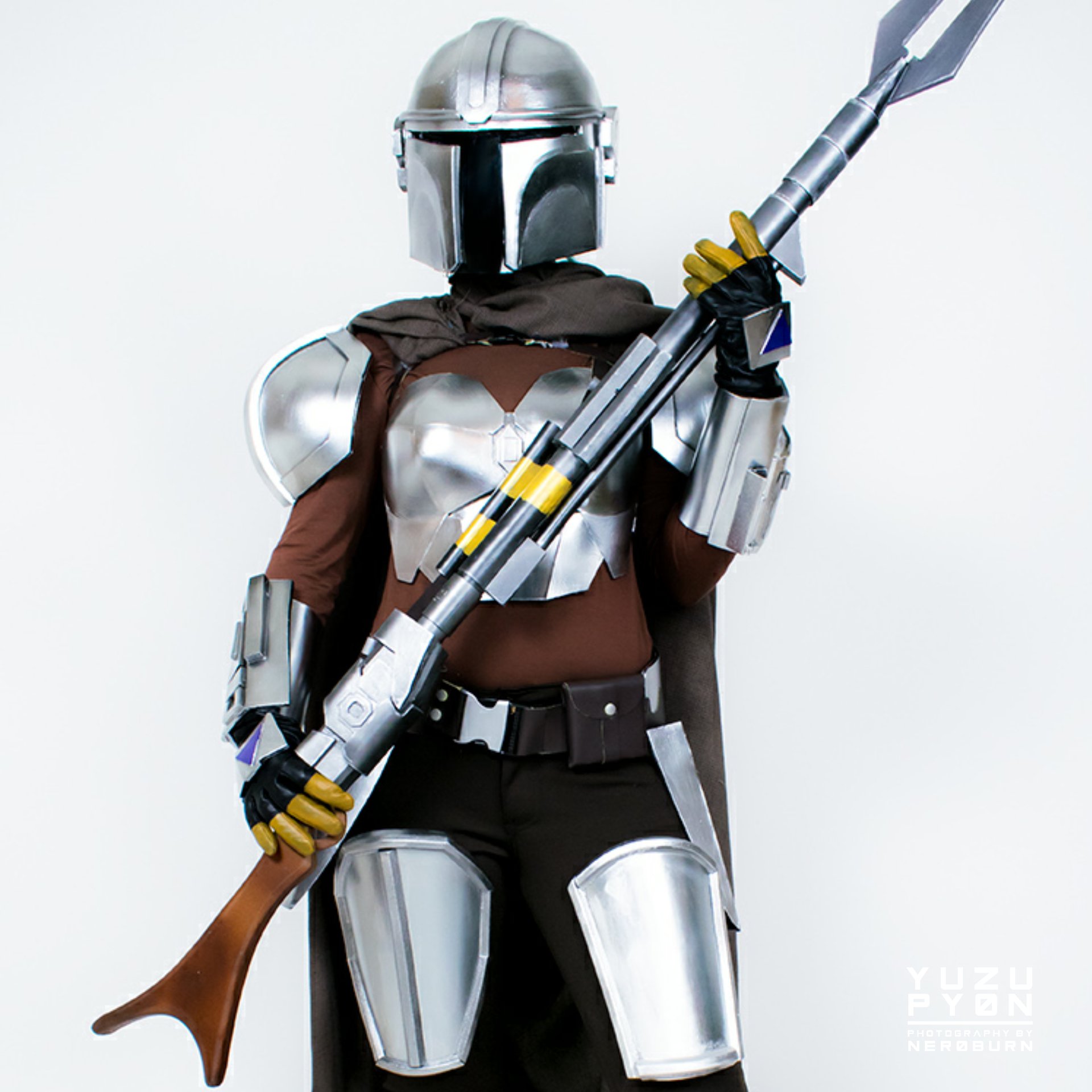 TW Pornstars - 2 pic. Yuzupyon. Twitter. Mandalorian Cosplay & Weapon made by me We shot lots. 6 ...