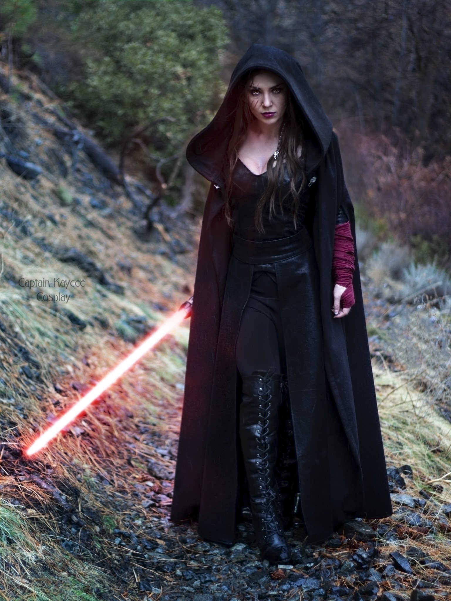 Female Sith Lord Cosplay