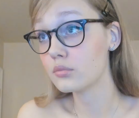 pfp, I think I look so pretty here taftaj @taftaj1