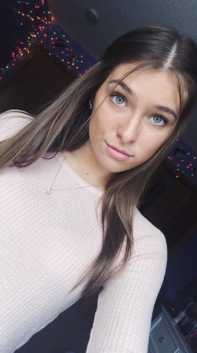 Gorgeous 🤩 Pretty Girls @trueprettygirls