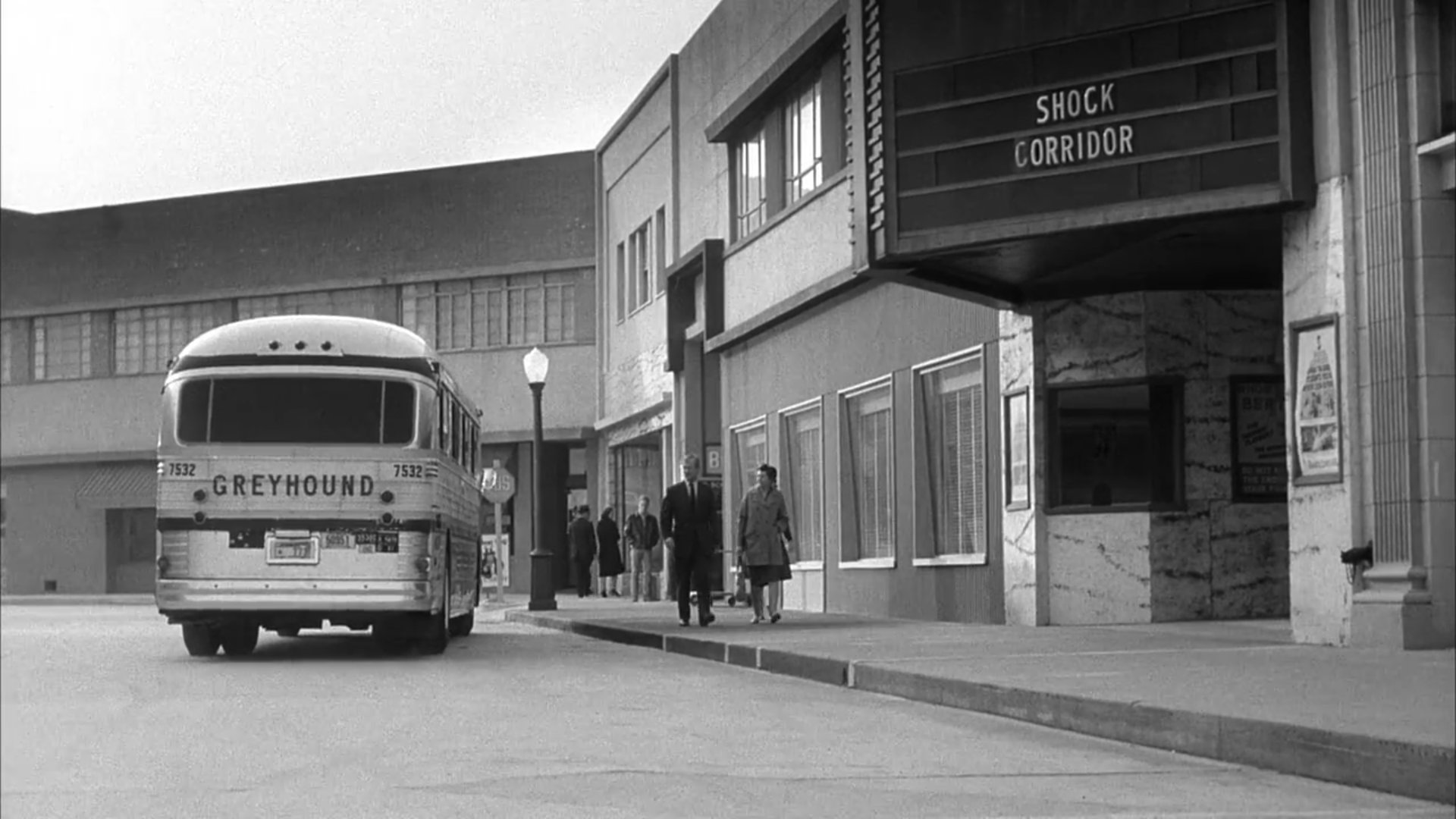 MUBI on Twitter: "Alfred Hitchcock's FAMILY PLOT in Richard Linklater’s DAZED AND CONFUSED. # ...