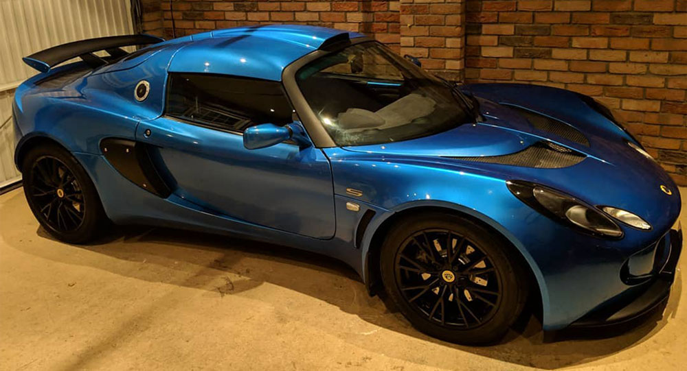 Lotus Exige Blue