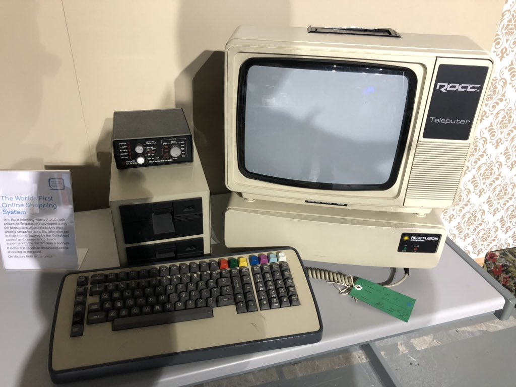 Thread by @uk_domain_names: "Wetherspoon's to cut price of drinks from ...