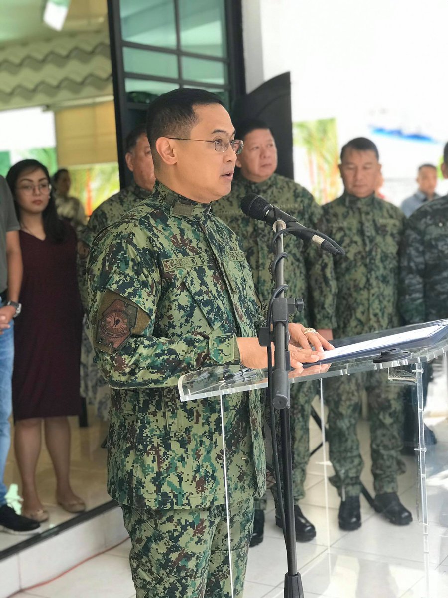 LOOK: PLTGen Archie Gamboa official assumes post as PNP Chief | via Bea ...