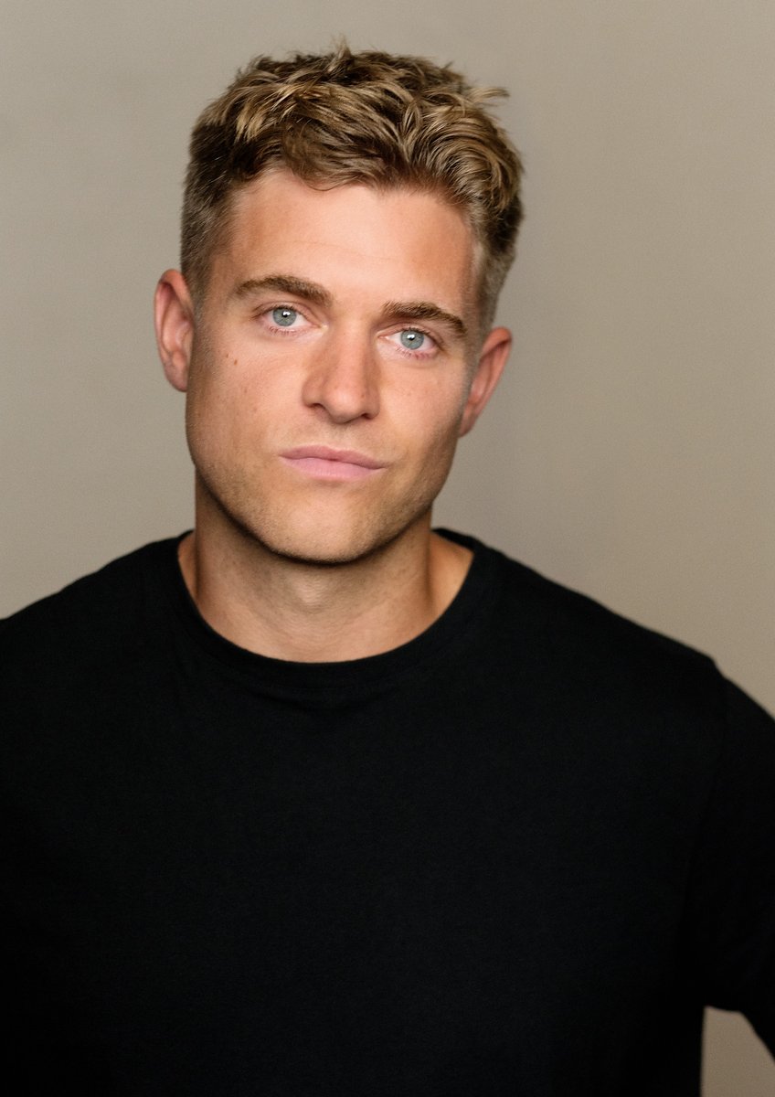 Ashley Charles Vampire Academy