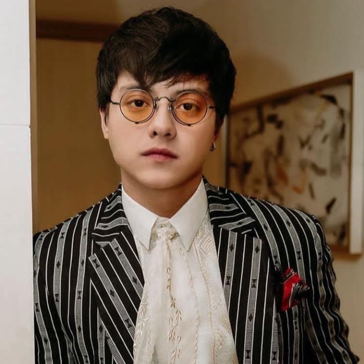 Elle Matthews's Instagram, Twitter & Facebook on IDCrawl