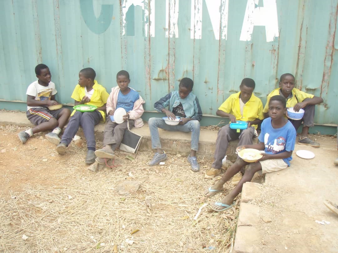 Welcome to Valley Invicta Primary School at East Borough