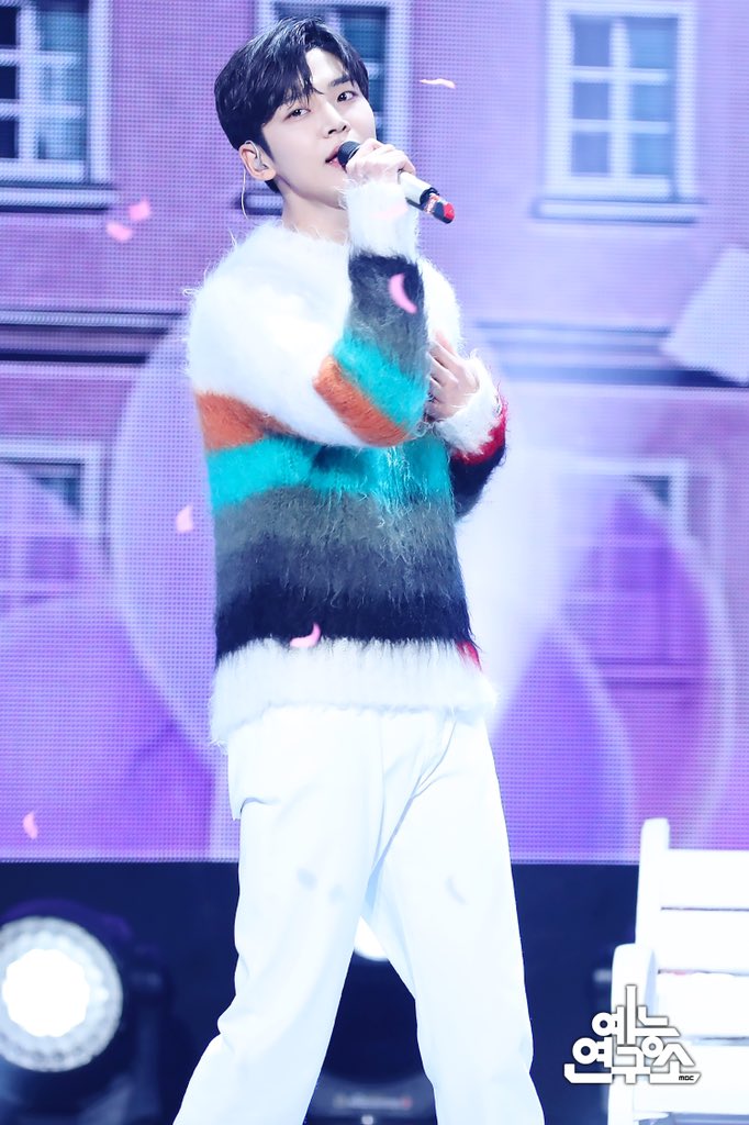 ROWOON THAILAND on Twitter: "Rowoon x Chanmi Special Stage #SF9 #에스에프나인 #ROWOON #로운 #석우 https ...