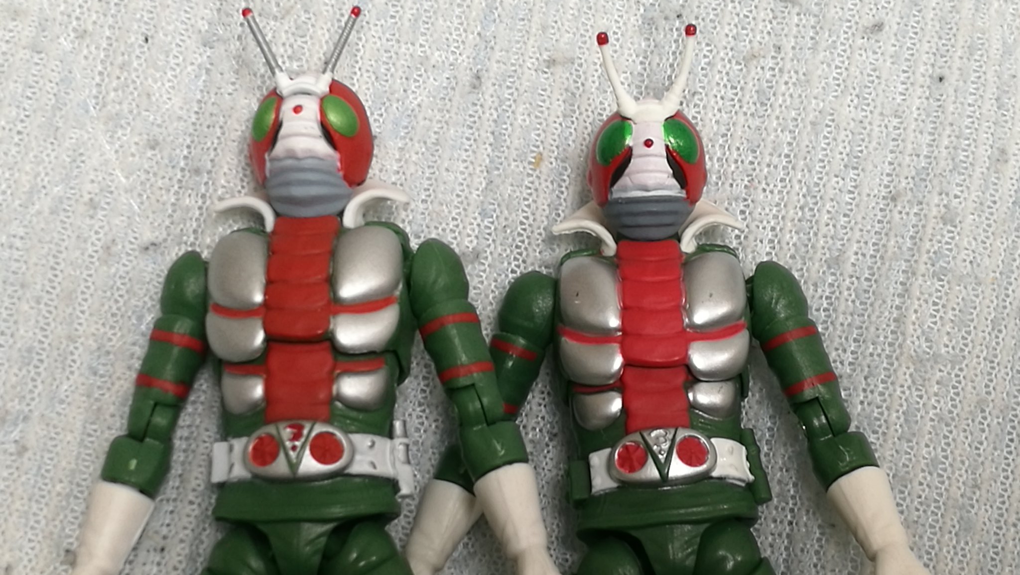 パグオルフェノク🌹 on Twitter: "今回のV3はハズレ。 ←shodovs第2弾ver. →shodo-x第7弾(今回発売) https://t.co/biYMp52dl6 「仮面 ...