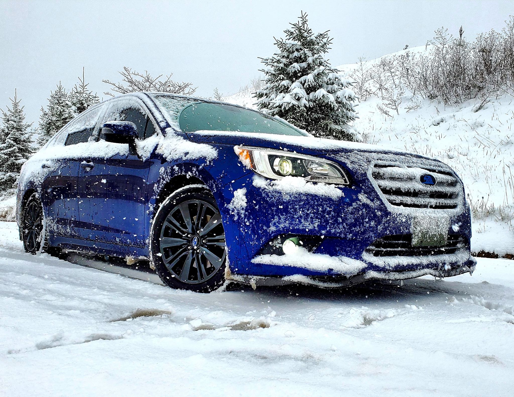 Subaru Legacy Snow