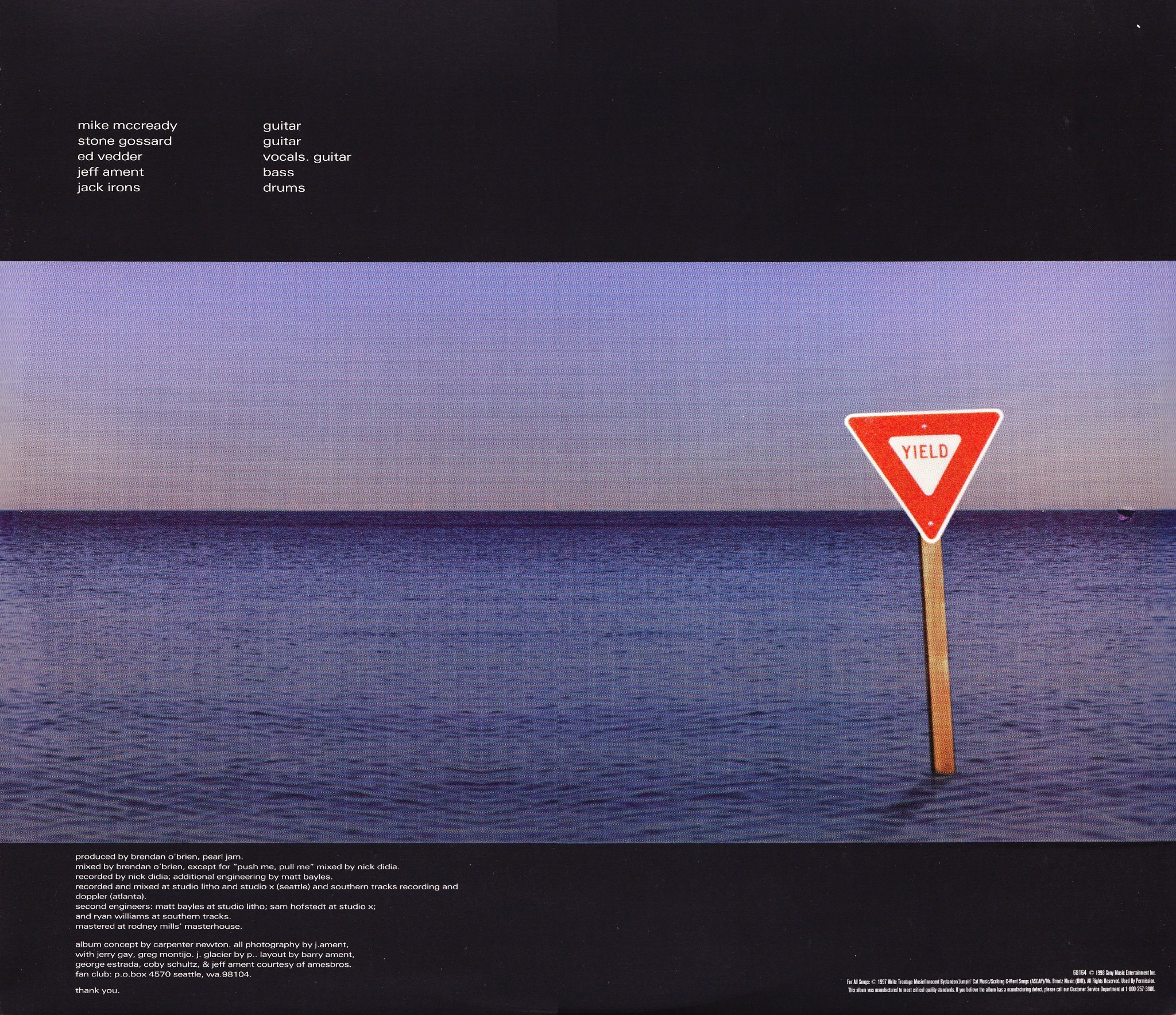 Pearl Jam Yield Artwork