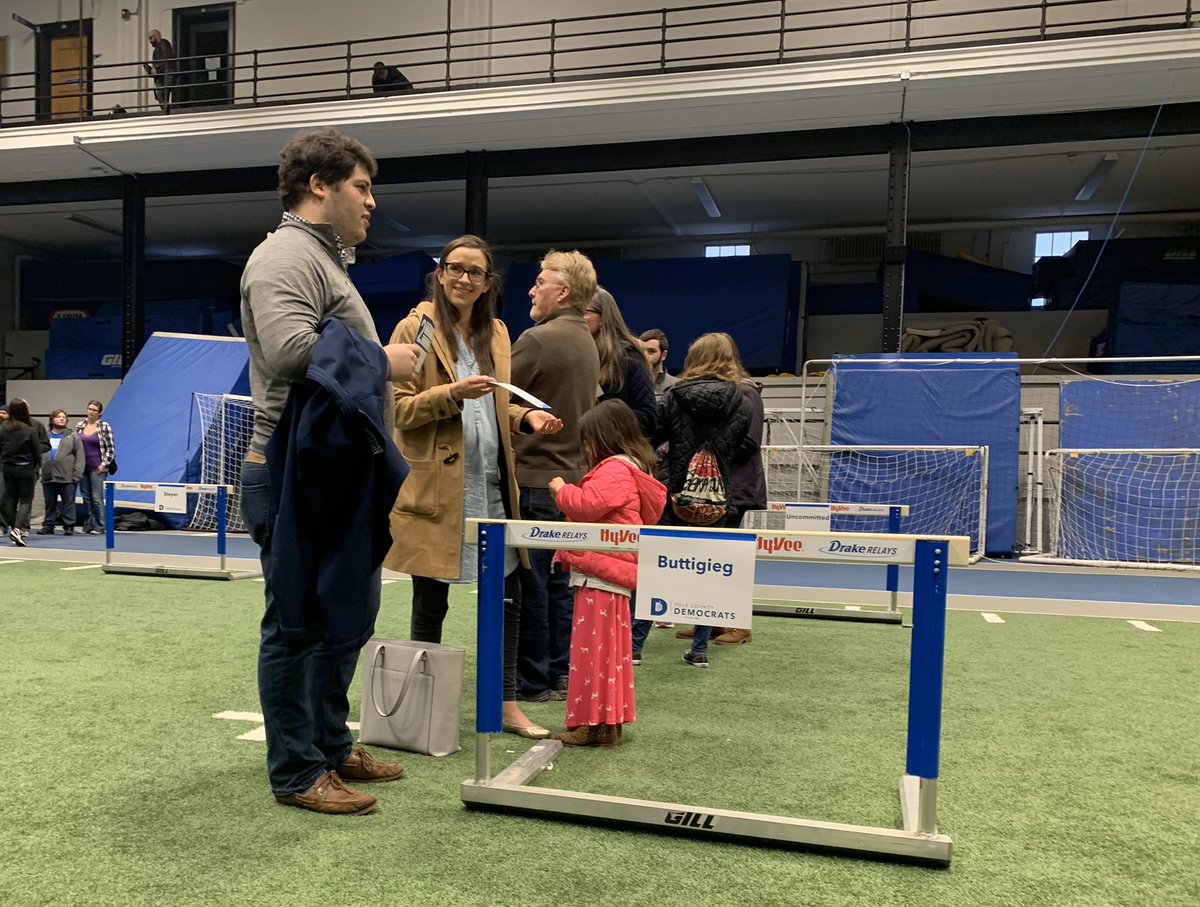 Thread by @katie_akin: First alignment at Drake Fieldhouse underway ...