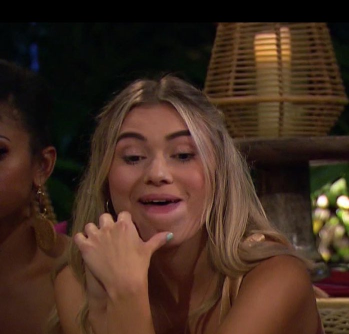 Hannah Carnes's Instagram, Twitter & Facebook on IDCrawl