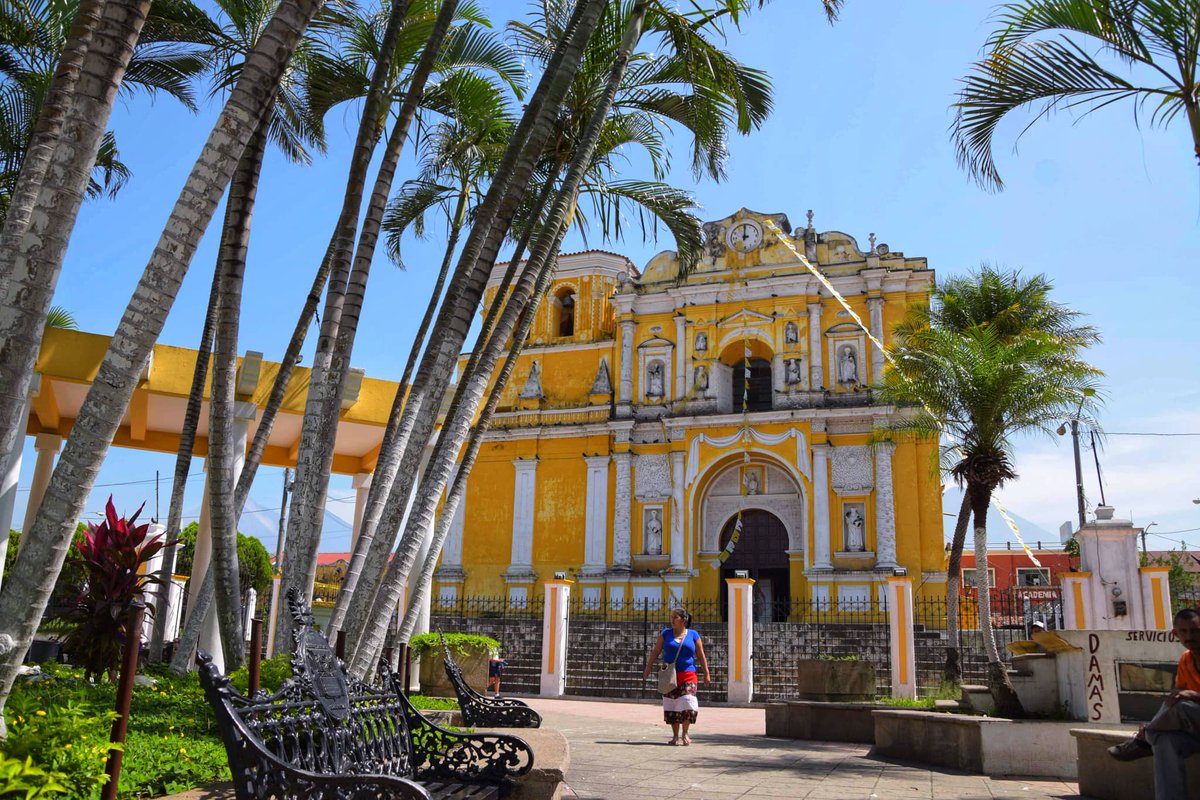 NuestraPostal El parque central de Escuintla cuenta con una pintoresca ...