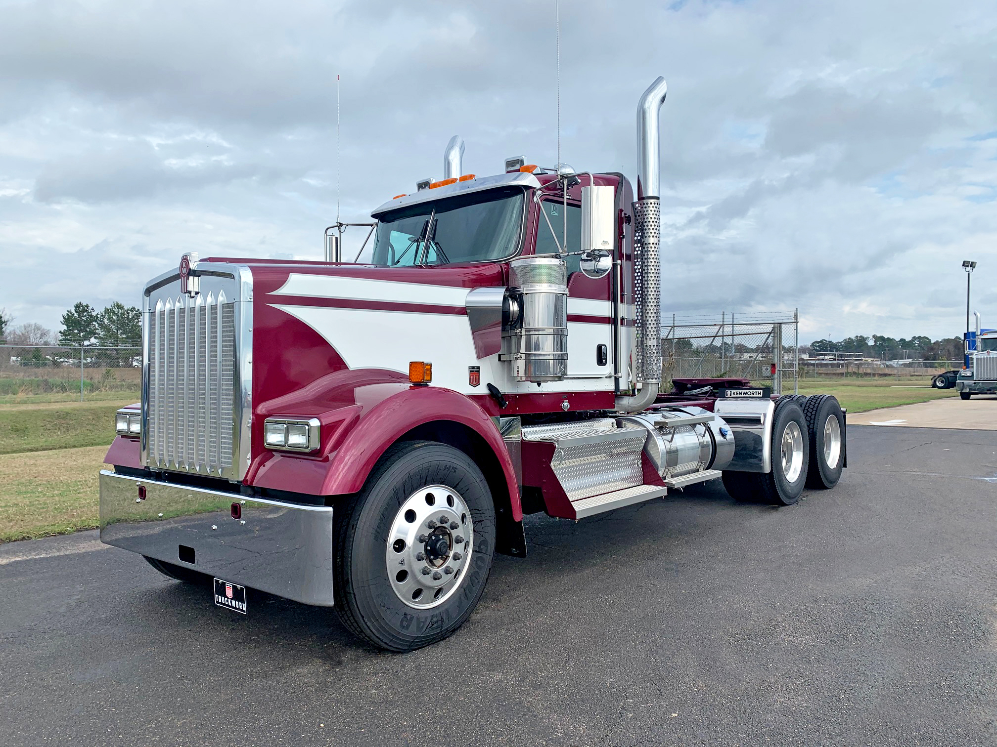 Kenworth W900 Custom Paint