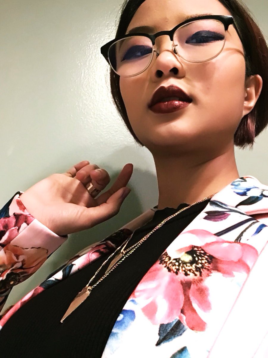 「this tracks i guess https://t.co/4ujhYor」|geniceのイラスト