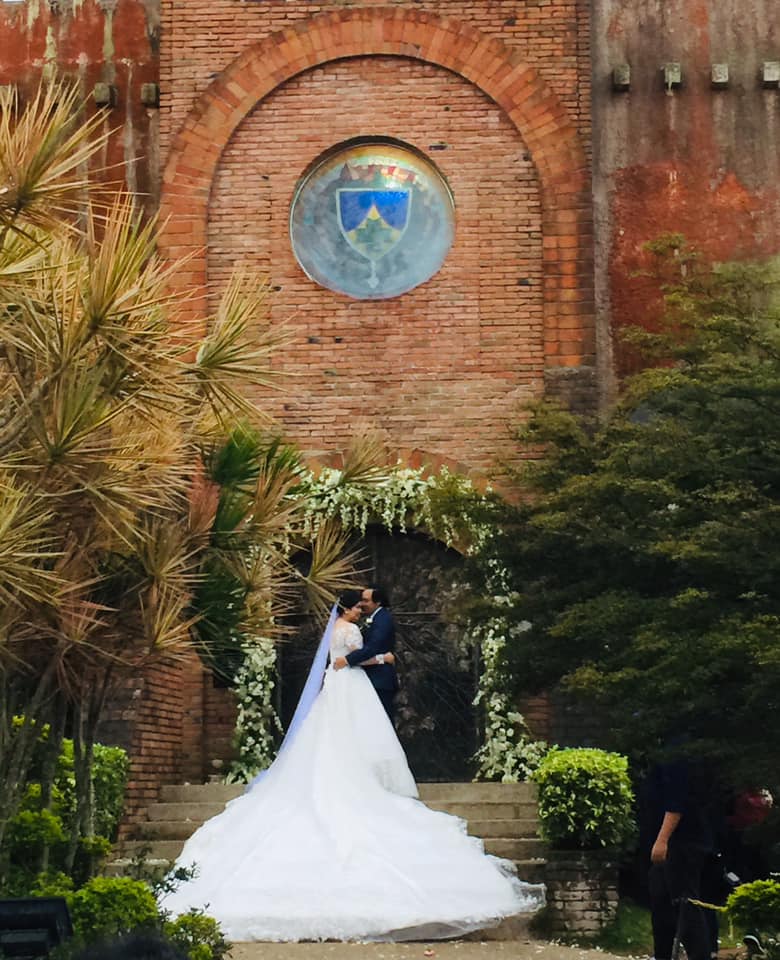 Caleruega church wedding | Beachweddingtips.com