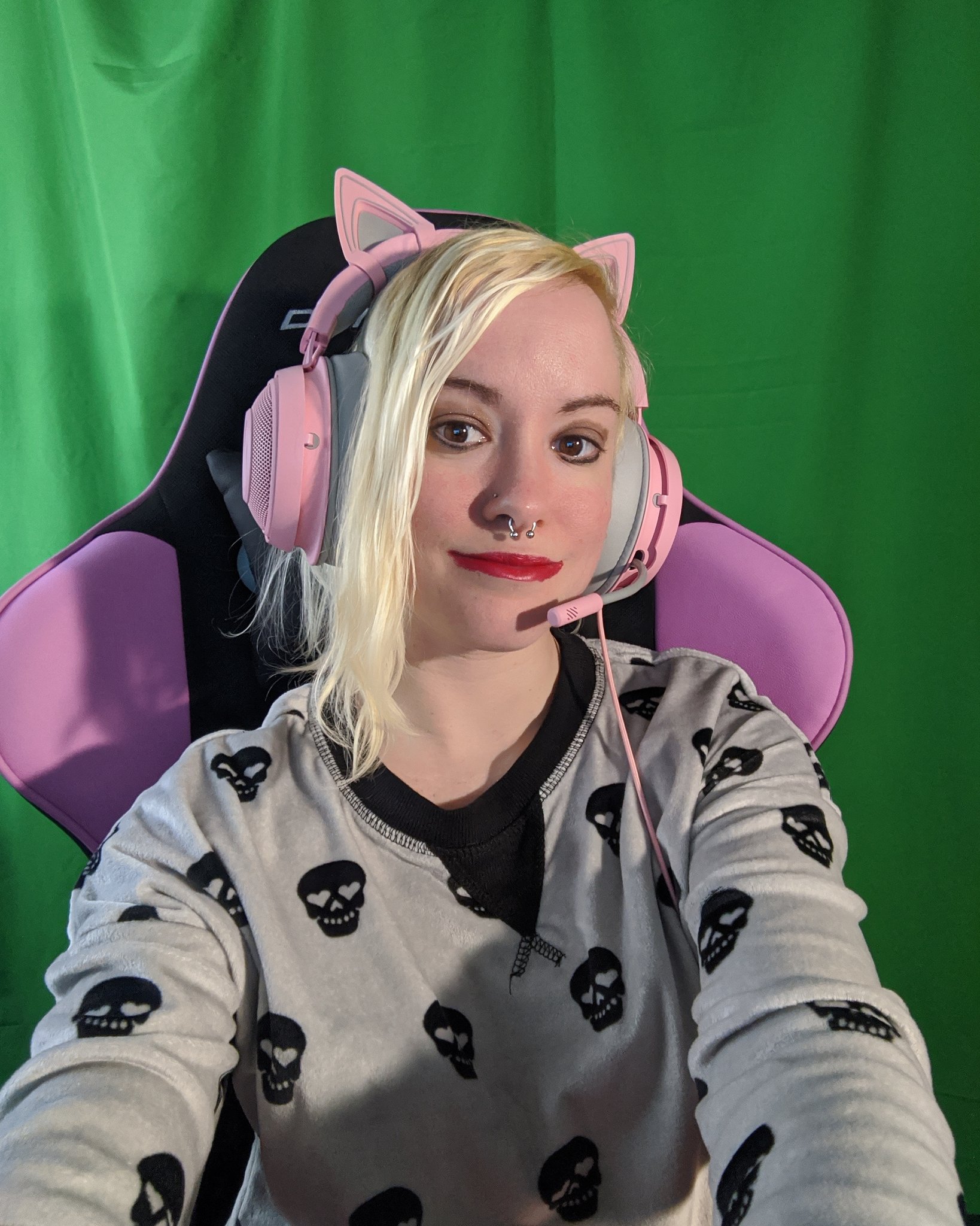 TW Pornstars - Trinity Katze. Twitter. On twitch. 1:01 AM - 29 Jan 2020