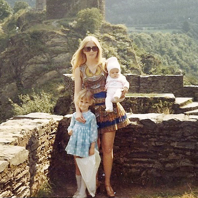 tabitha soren (she/her) on Twitter: "Happiest of Birthdays to my Mother, shown here traveling ...