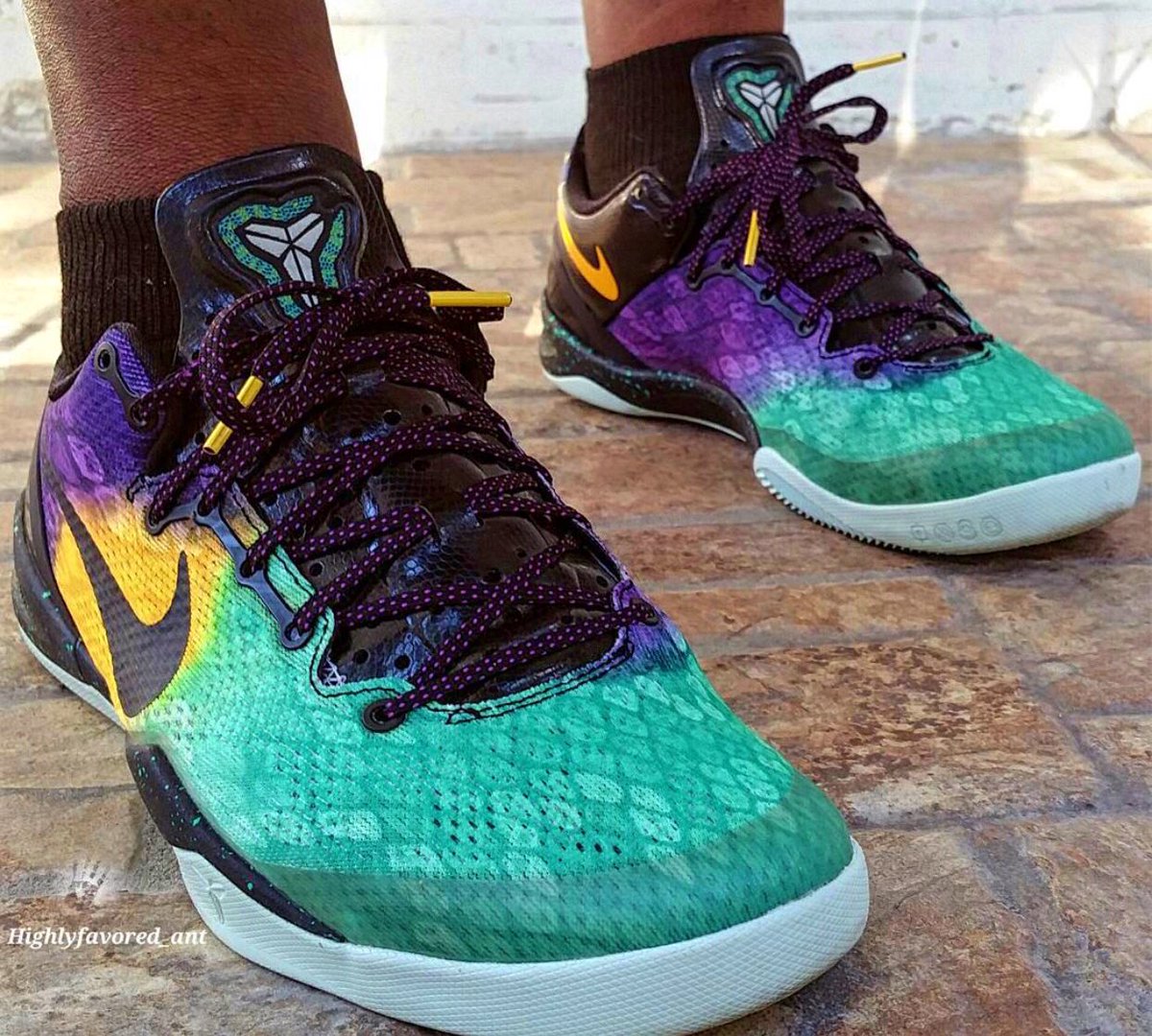 Kobe 8 Easter