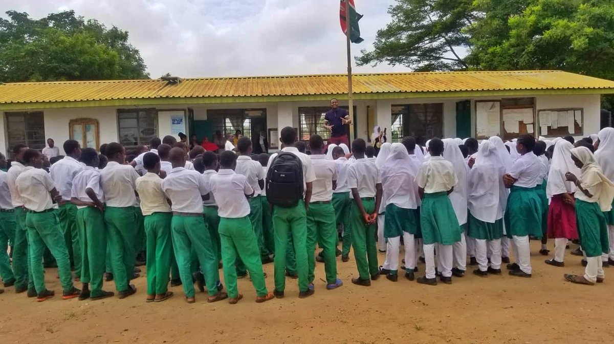 Addressing pupils at my former Primary School, Mokowe Arid Zone, Lamu ...