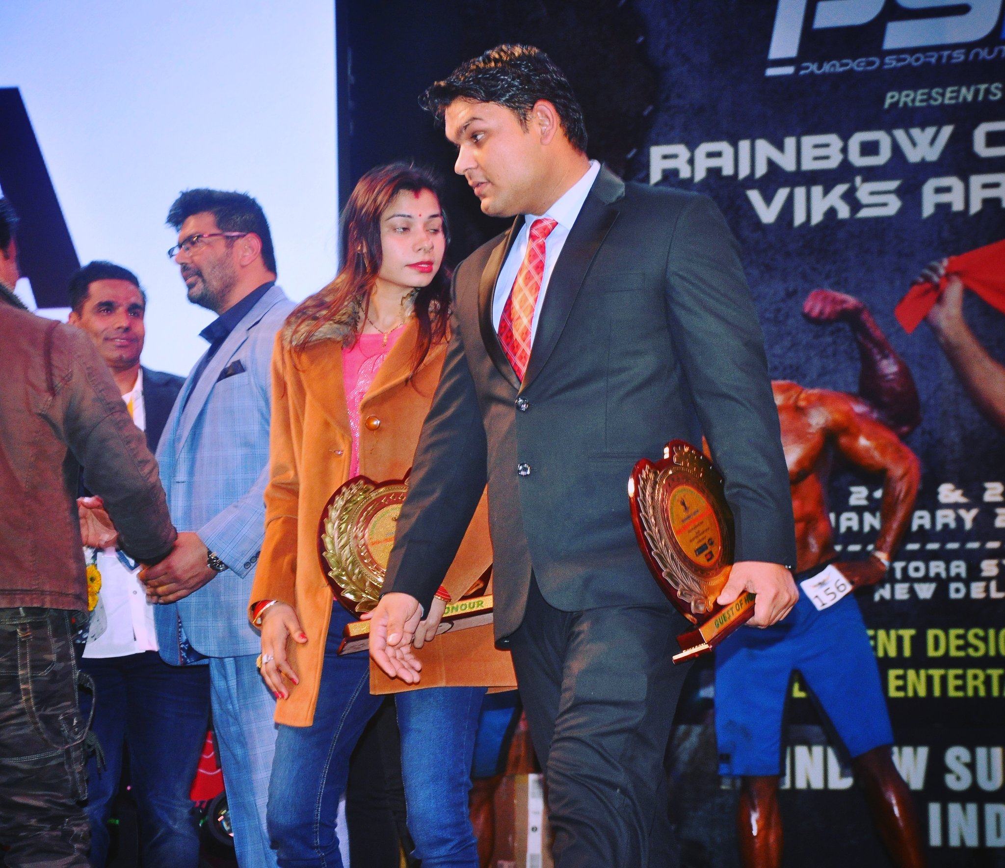 Robin Singh Wife