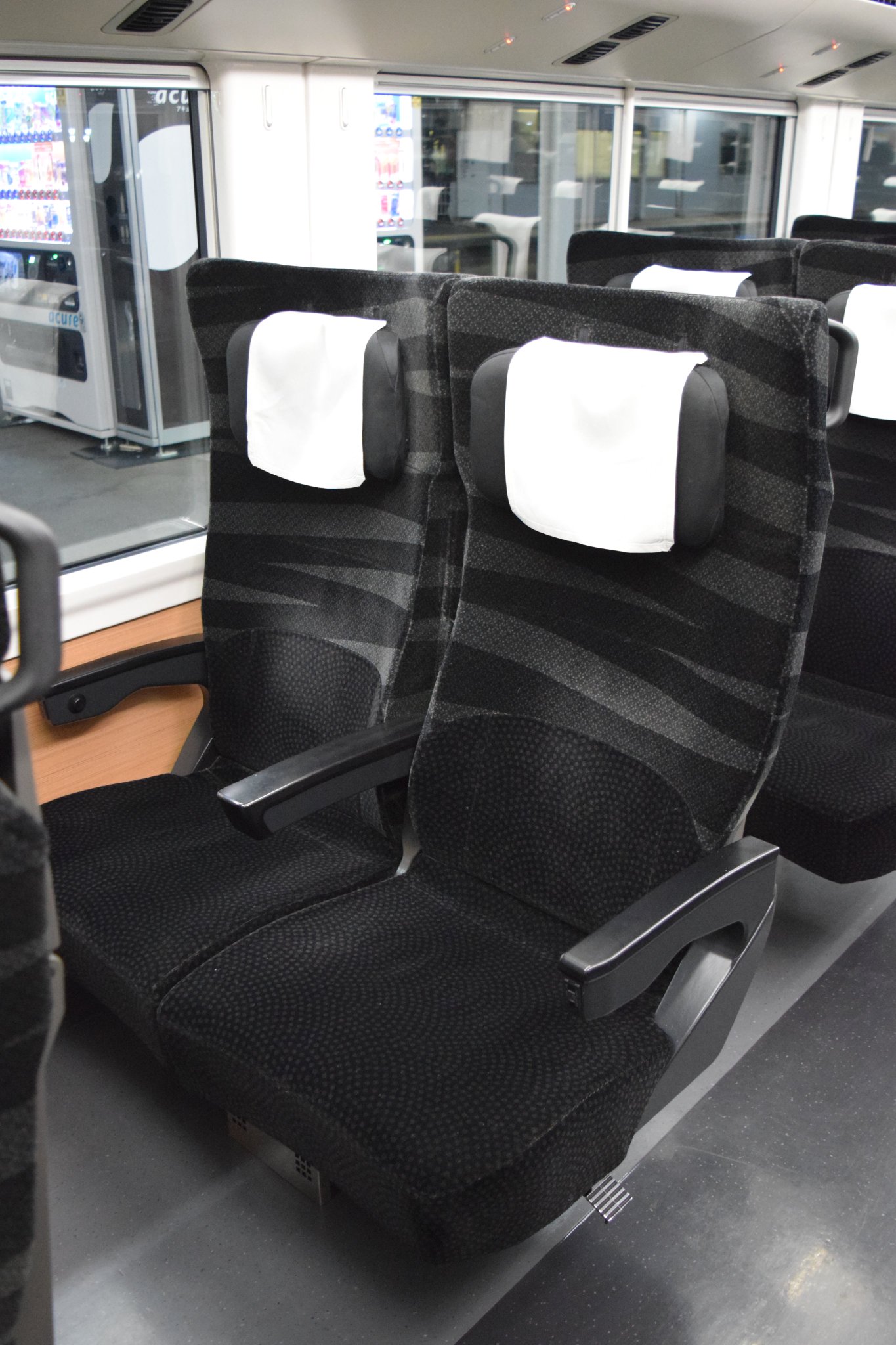 ろくいち on Twitter: "E657やE353、E259系あたりの特急列車って普通席でもコンセントやWi-Fiが使えるから十分快適って思うことあるんだよなー… https://t.co ...