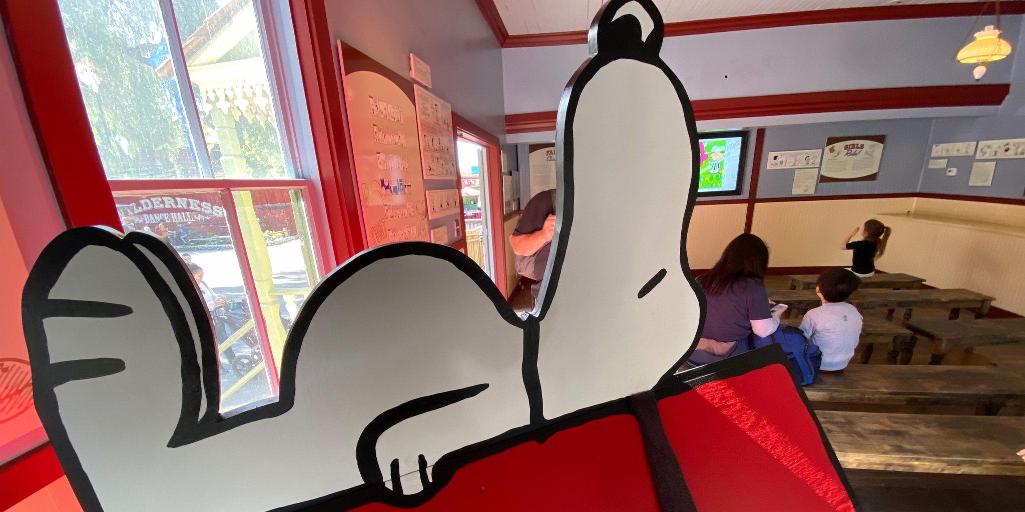 Peanuts Characters Aargh