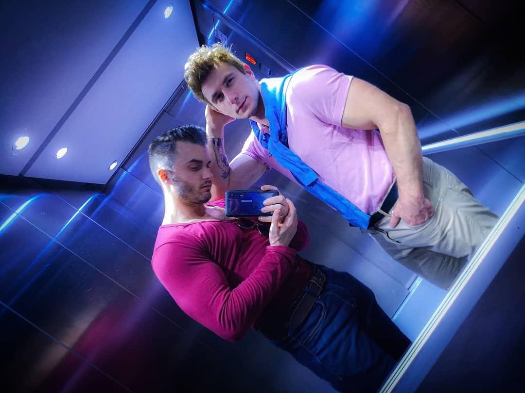 Twoucan - GatzCosplay (@Gatz_Cosplay)