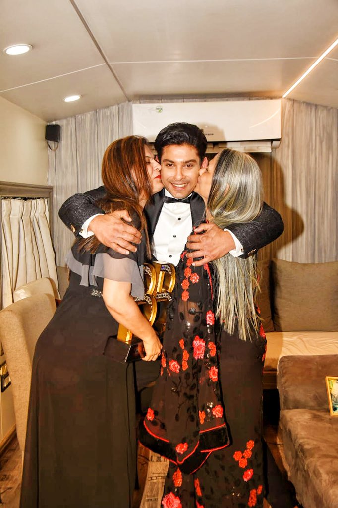 Zayan Hossain (@zayan_hossain) | Twitter