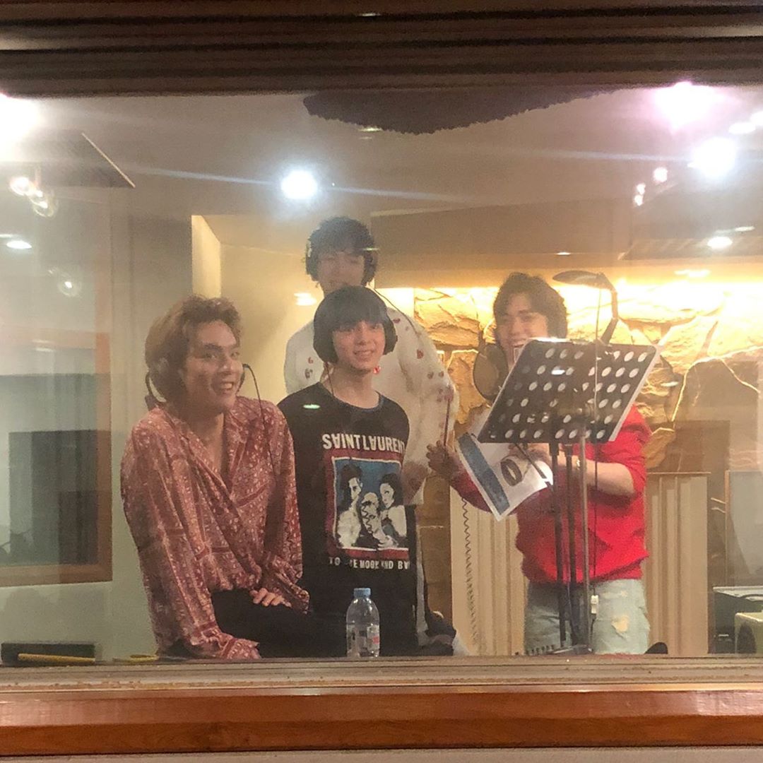 CCOPTEROFFICIAL on Twitter: "IG : nextxlstep Tune up da B a S S! 🎧🤐 #swagger #studiosession # ...