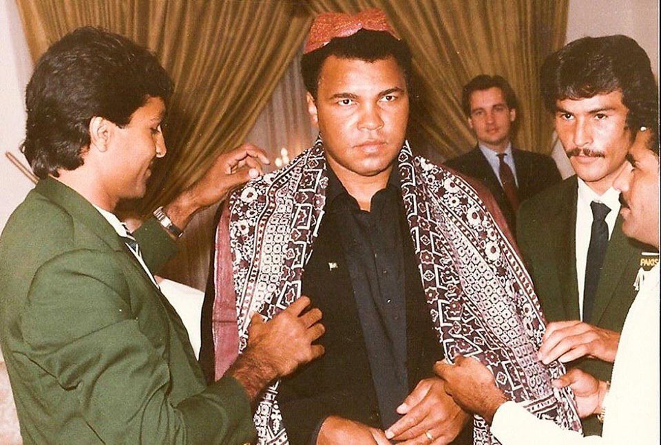 VintageWednesday Legendary boxer Muhammad Ali visited Pakistan twice ...