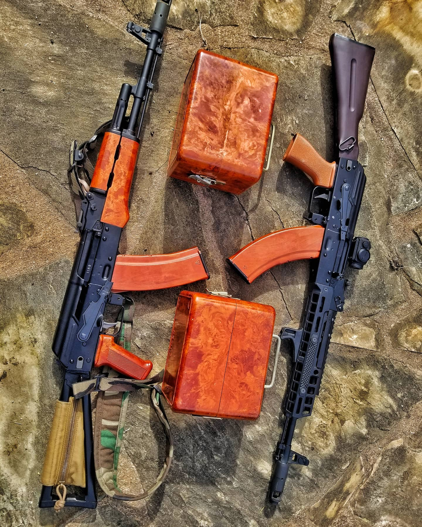 Bakelite Ak Underfolder