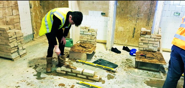 Sir William Stanier on Twitter: "SWS Yr 11 students were welcomed @Reaseheath College this week ...