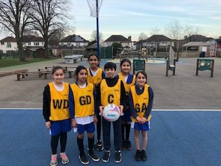 New Monument Primary on Twitter: "Netball Champions! New Monument played in a friendly netball ...