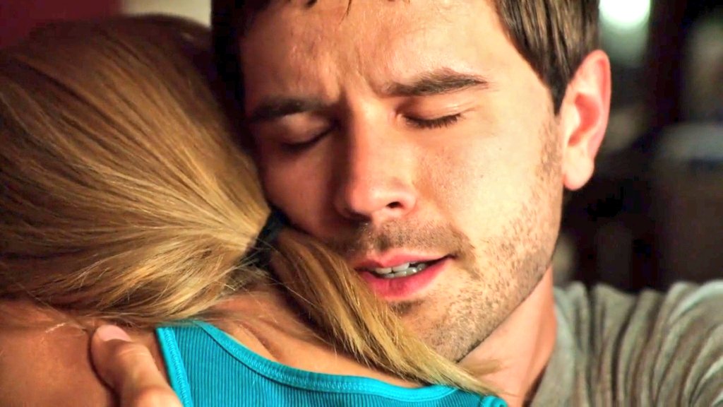 Amber Marshall And Graham Wardle Kiss