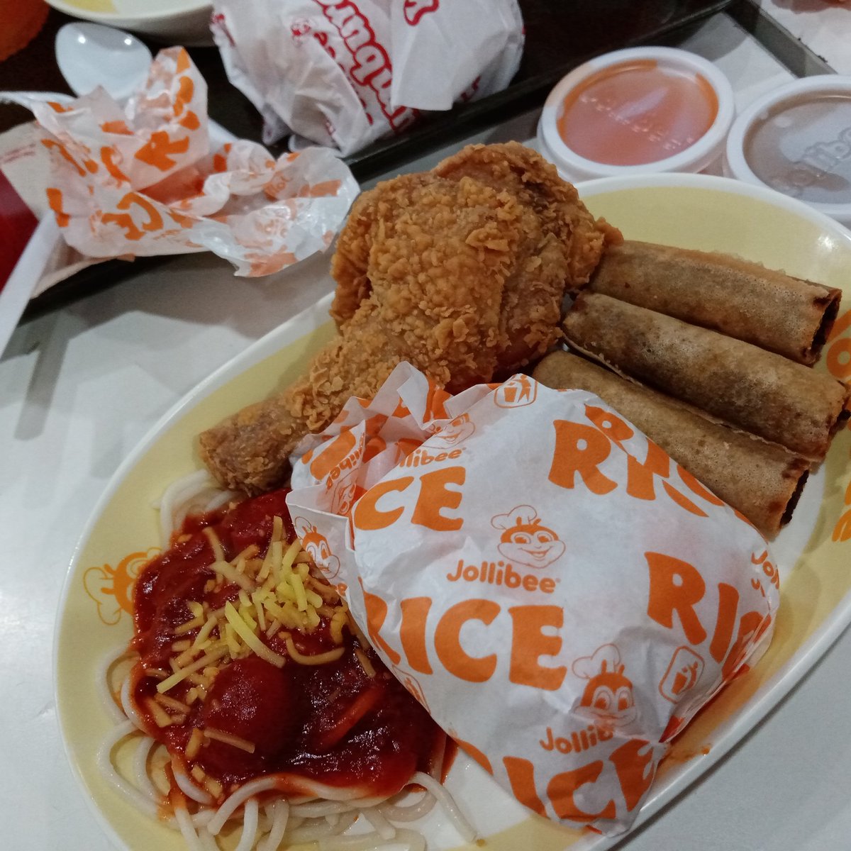 Desiree Tizon (@desiree_tizon) | Twitter