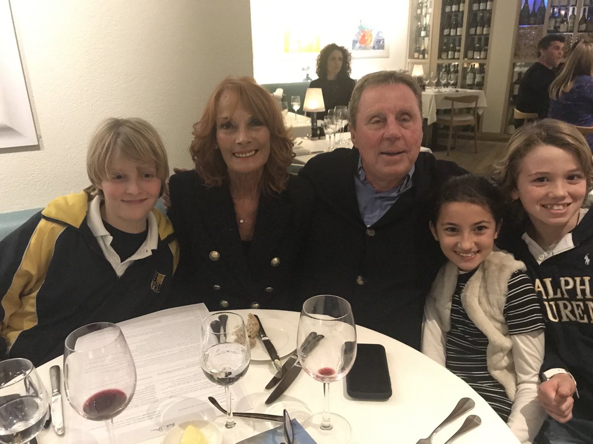 Howard Hodgson's Instagram, Twitter & Facebook on IDCrawl