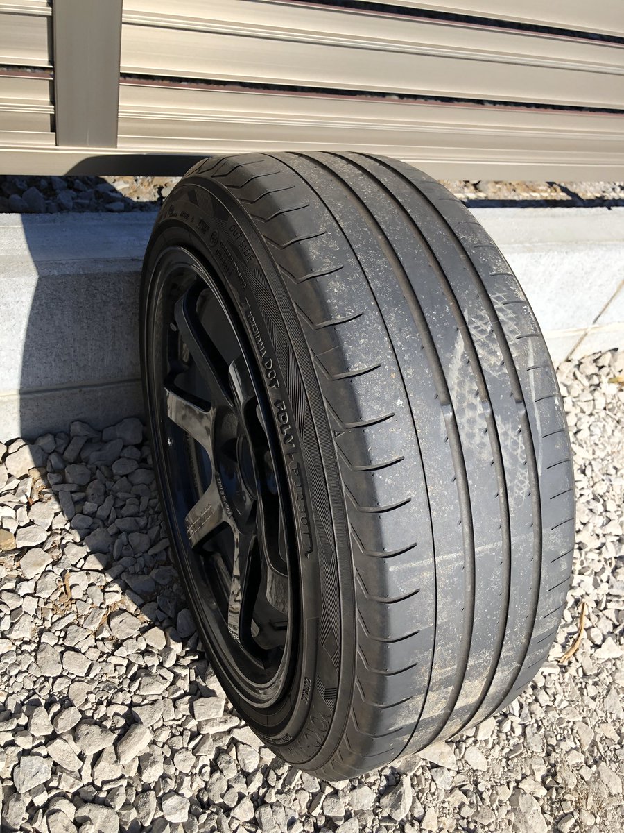 陽介 on Twitter: "RAYS TE37SONIC 8J+25 195/50R16 届いた。引っ張っててカッコいいなあー！ タイヤは溝ないから組み替え前提…