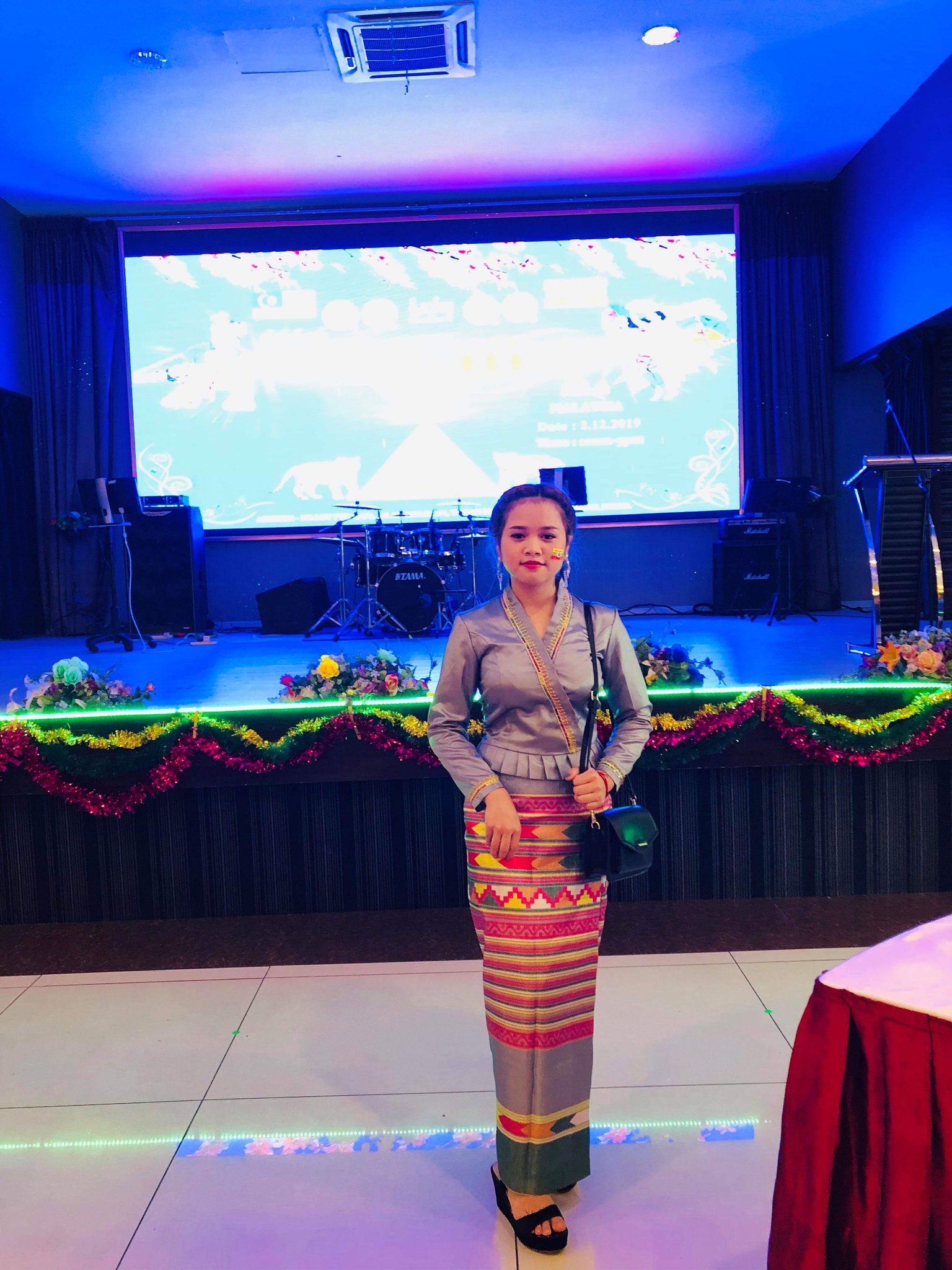 Nong Seng On on Twitter: "ပီမ်ႂႇတႆး 2020 https://t.co/ONvU6GDtmm" / Twitter