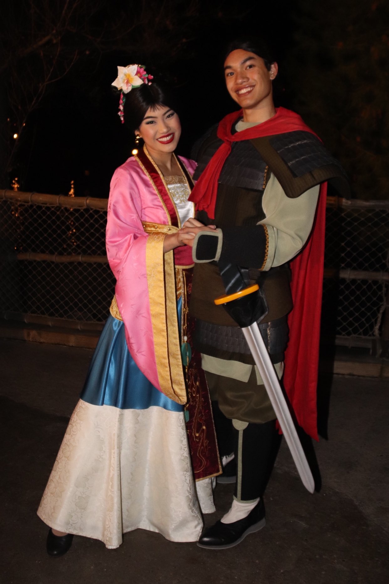 Mulan And Shang At Disney World