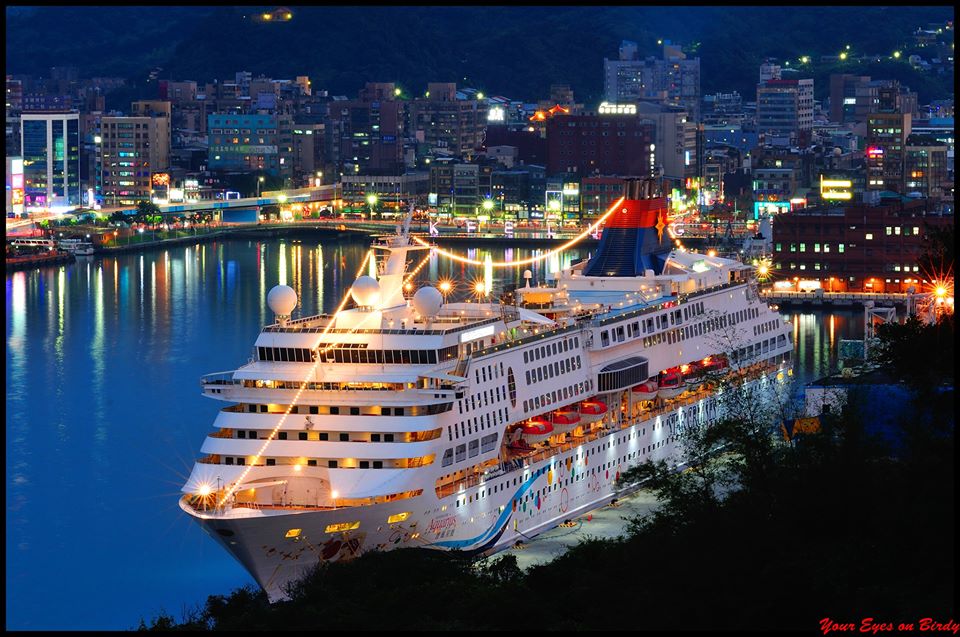 Superstar Aquarius Cruise Ship