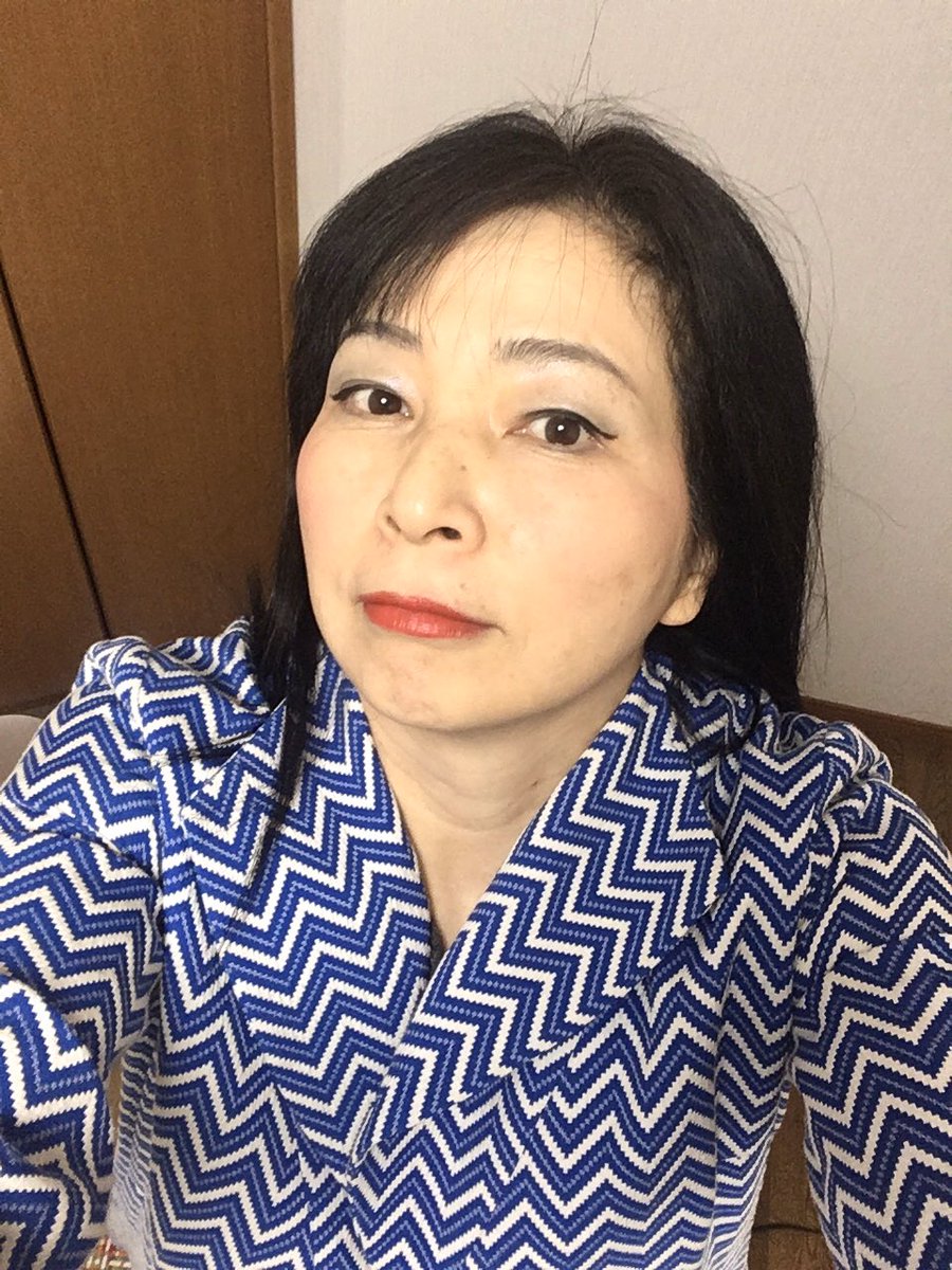 熟女自撮り投稿画像