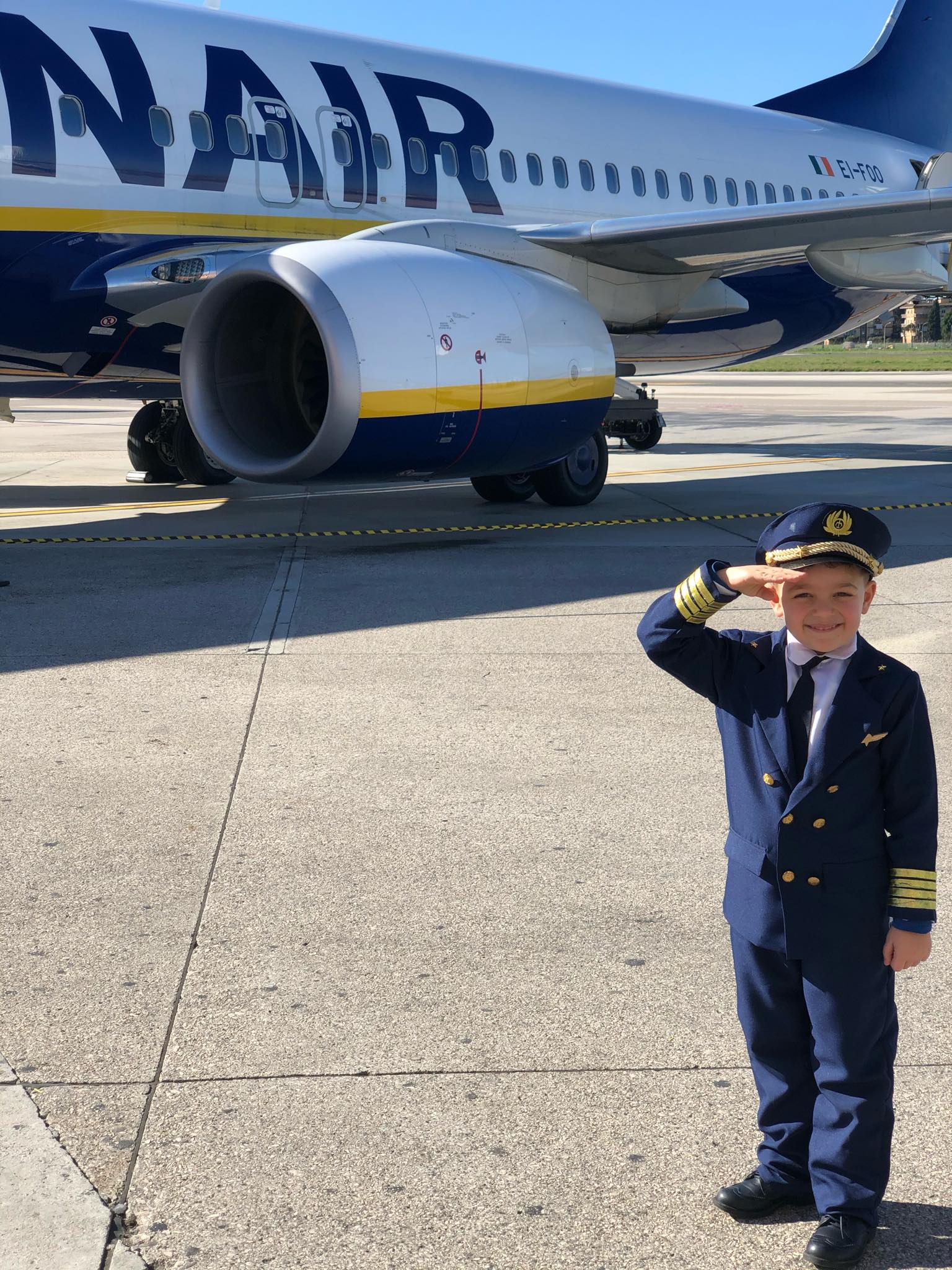 Ryanair Pilot Uniform