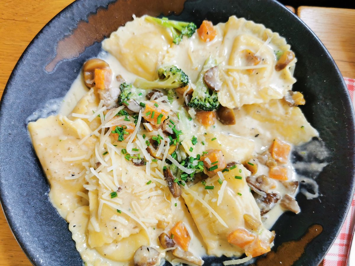 Italian food, Israeli style. Vivino in Haifa: Jerusalem artichoke ...