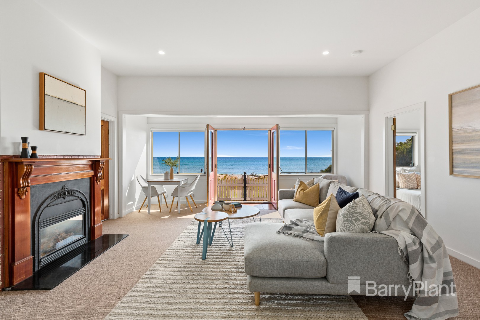 Barry Plant Homes on Twitter: "4 Wyuna Lane, Aspendale | Offering both ...