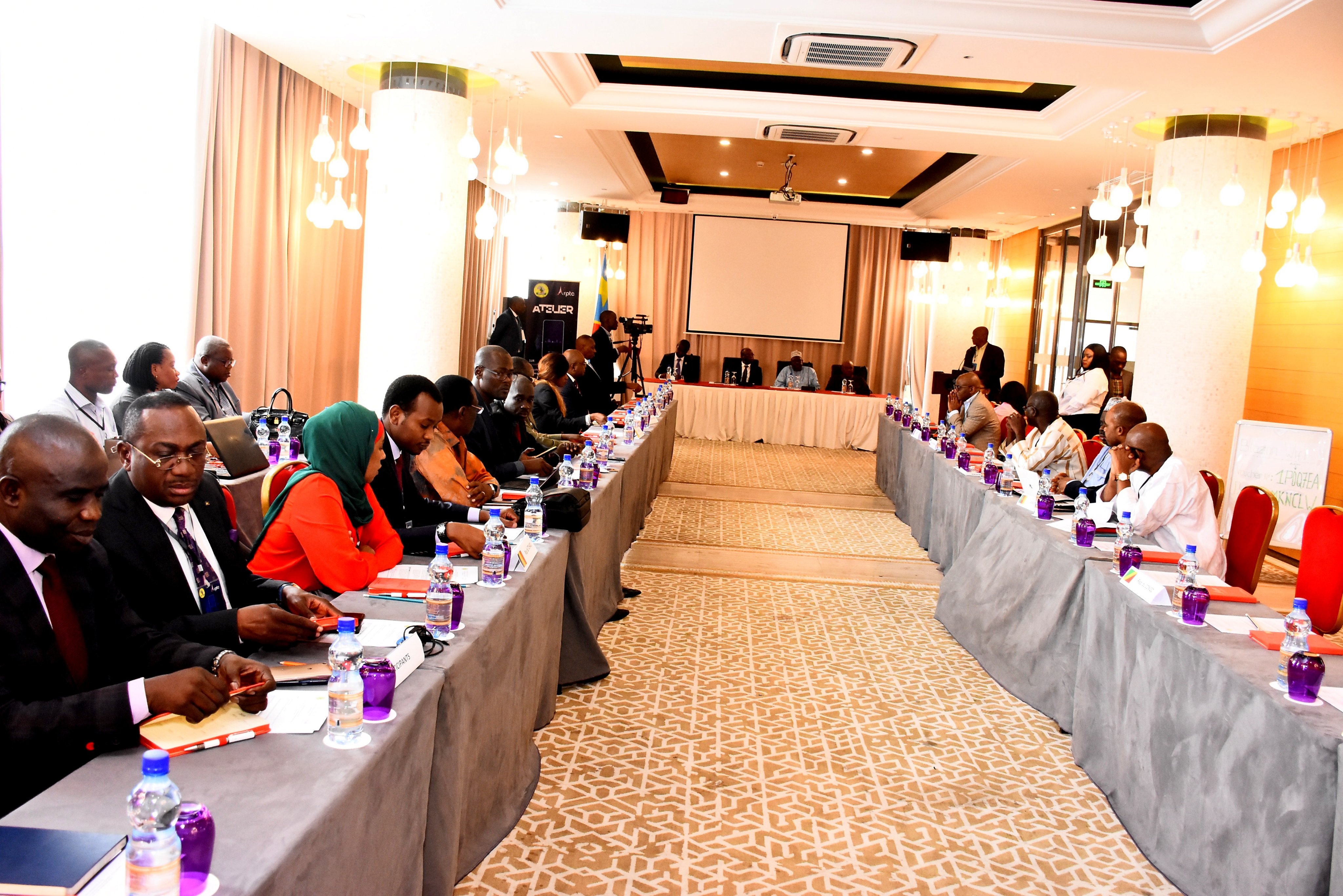 ARPTC Officiel on Twitter: "Les journées de lundi et mardi ont été consacrées à des ateliers sur ...